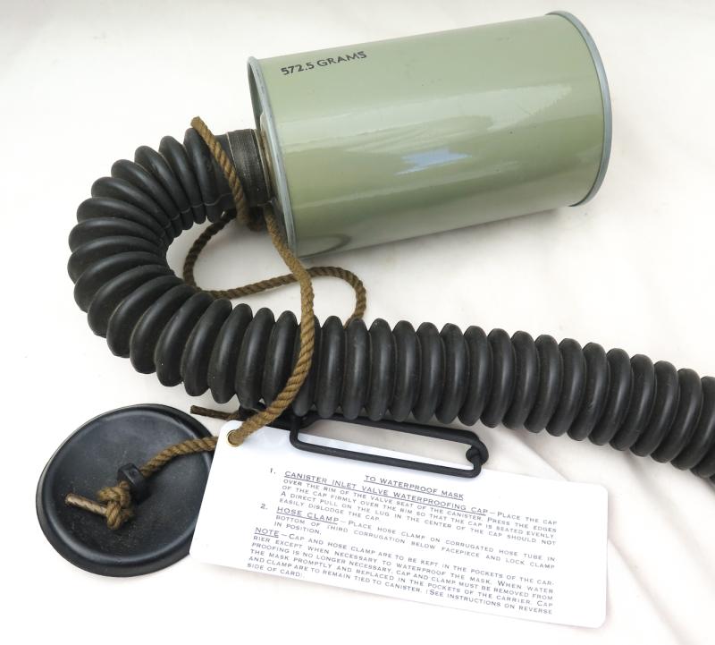 Dragoon Militaria | Post-war US army optical gas mask M1A1-10-6