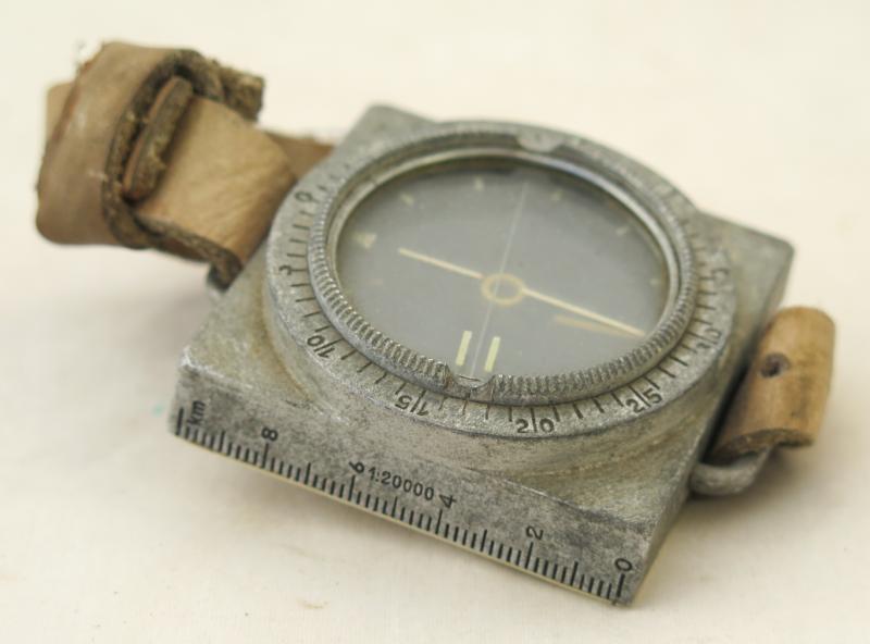 Dragoon Militaria | WW2 Finnish army March compass M/34 - Suunto