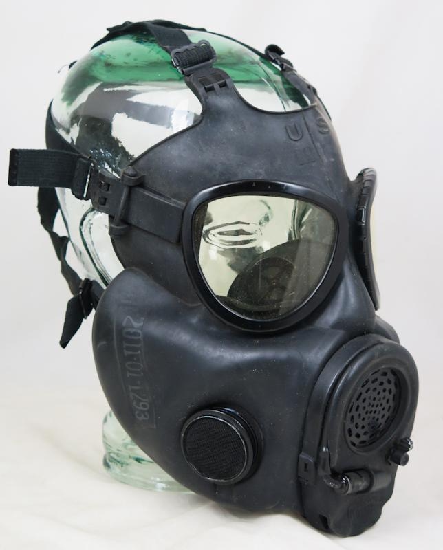 Dragoon Militaria | Cold war US M17A1 gas mask