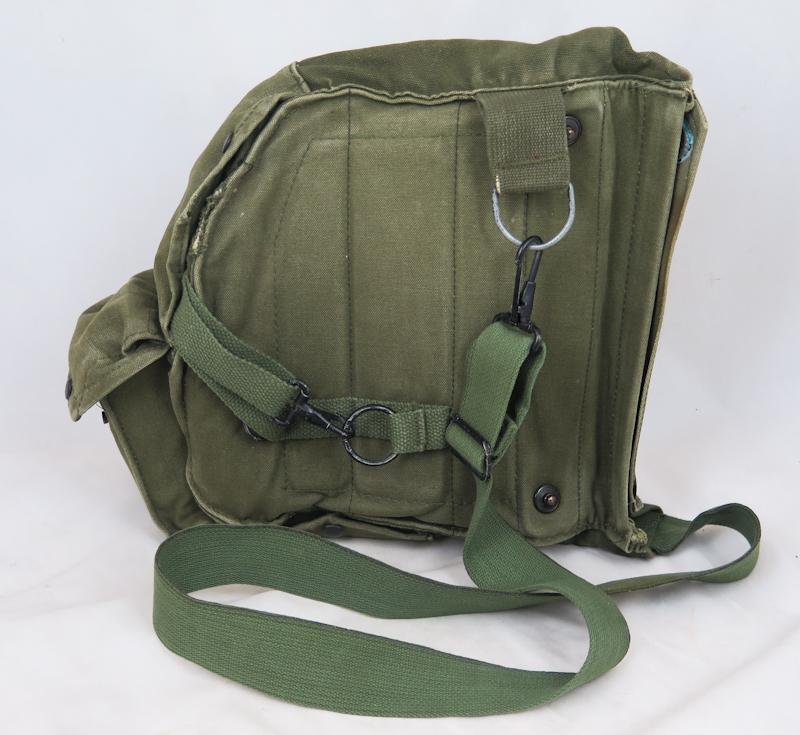 Dragoon Militaria | Cold war US M17A1 gas mask