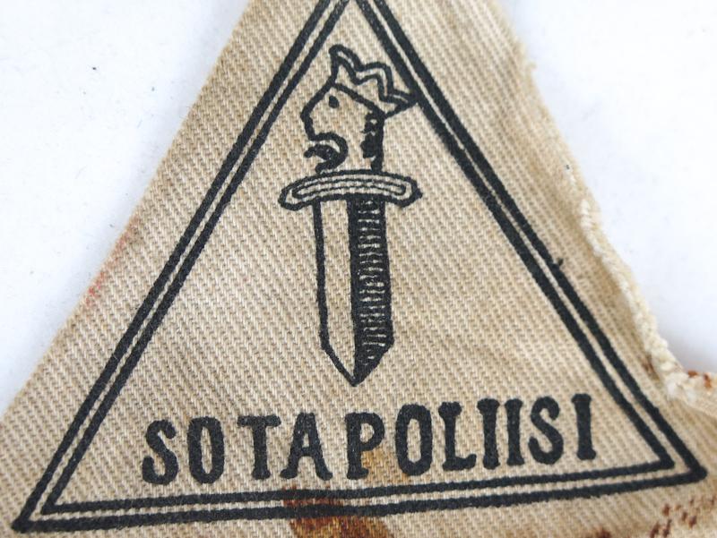 Dragoon Militaria | WW2 Finnish Military police armpatch.