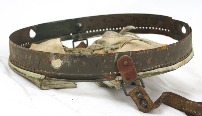 Dragoon Militaria | WW1 German steel helmet liner - M1918 chinstrap