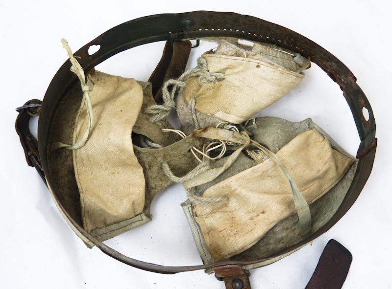 Dragoon Militaria | WW1 German steel helmet liner - M1918 chinstrap